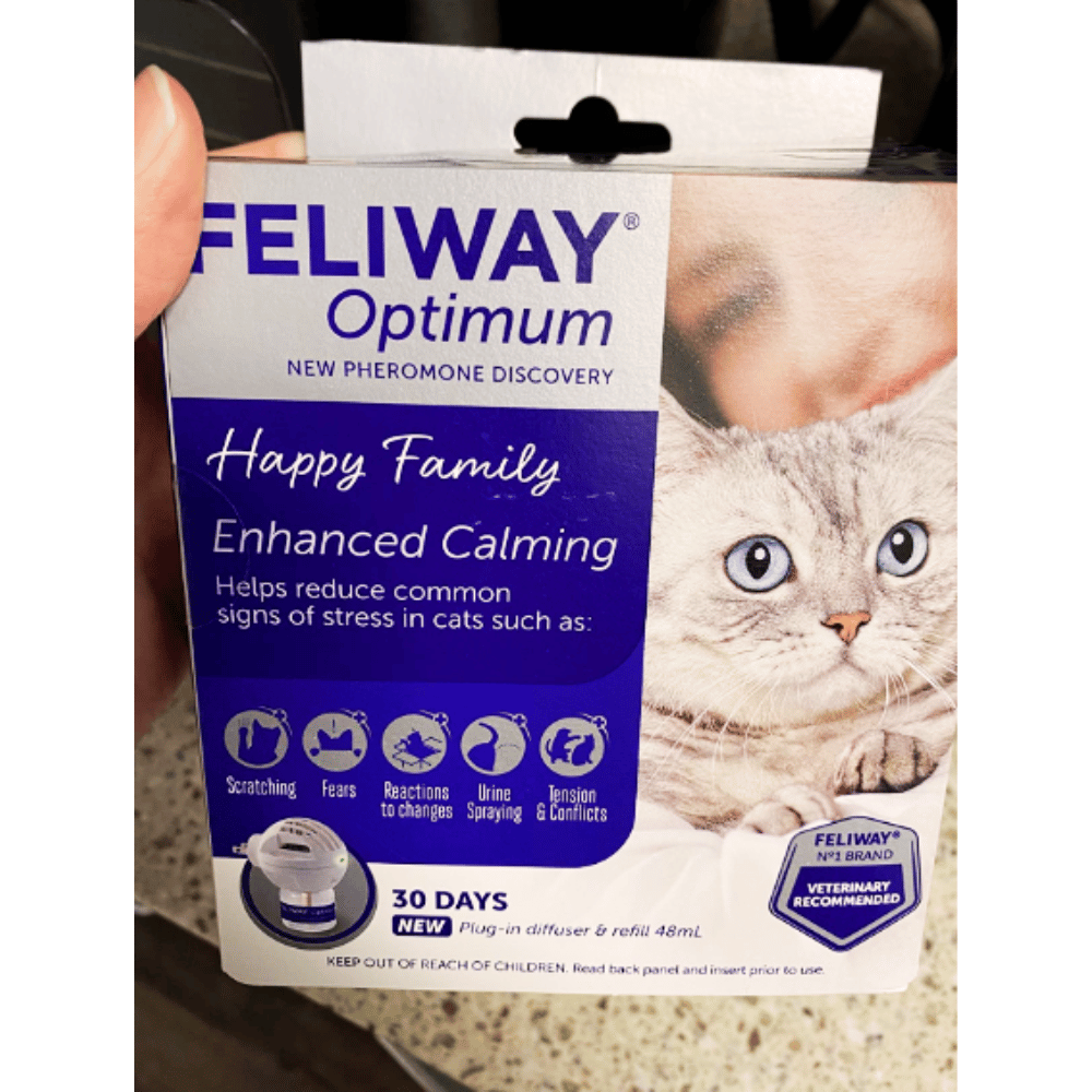 Fur-Real: Picking The Best 5 Calming Diffusers For Cats